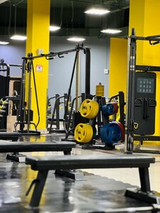 МетроFitness (ulitsa 70 let Oktyabrya No:12к1), fitness kulüpleri  Omsk'tan