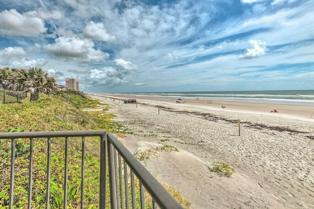 Otel Sunny Daytona Beach Condo, Steps From Shore!, Daytona beach, foto