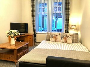 Little Connaught House (England, City of Portsmouth, Portsmouth), otel  Portsmouth'tan