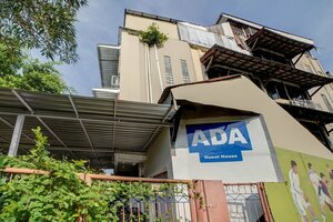 Oyo 90994 Ada Guest House (North Sumatra, Lpakam Perbaungan), otel  Medan'dan
