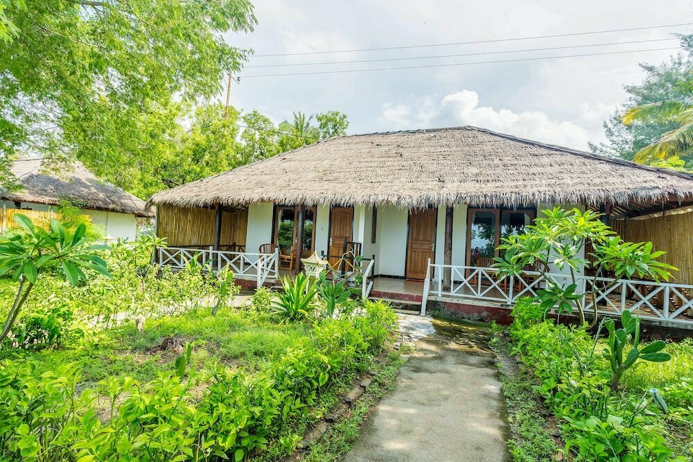 Otel Oyo 2861 Hotel Gili Air & Restaurant, , foto