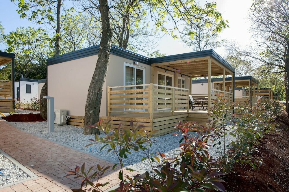 Otel Mediteran kamp Mobile Homes in Camping Puntica, İstriya Bölgesi, foto