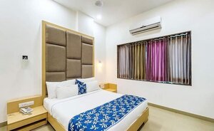Jk Rooms 109 Hotel Mayur (State of Maharashtra, Patan Bori), otel  Maharaştra'dan