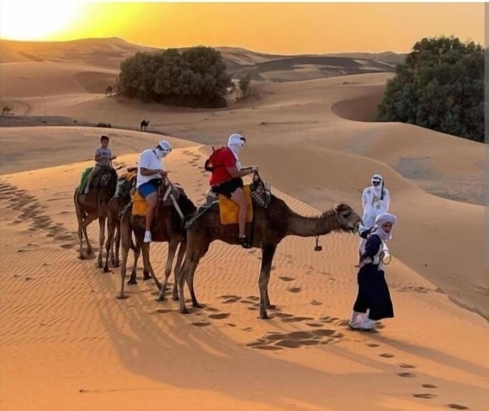 Otel Bivouac Erg Znaigui, Dünya, foto