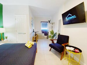 Miami International by Lowkl (Florida, Miami-Dade County, Miami Beach, Collins Avenue), otel  Miami Beach'ten