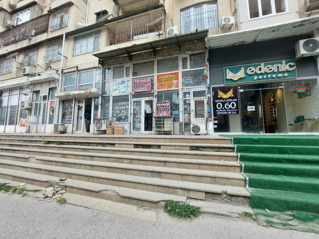 i̇ç dekorasyon ürünleri Teymur store, Bakü, foto