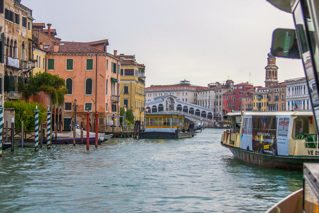 i̇skele Ferry Terminal San Silvestro, Venedik, foto