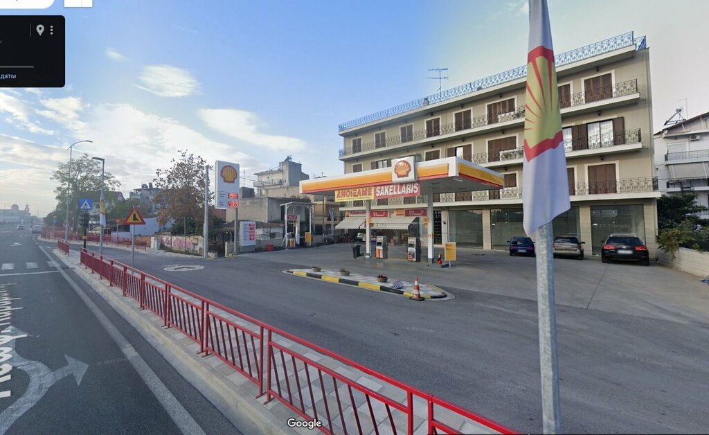 Benzin istasyonu Shell, Larissa, foto