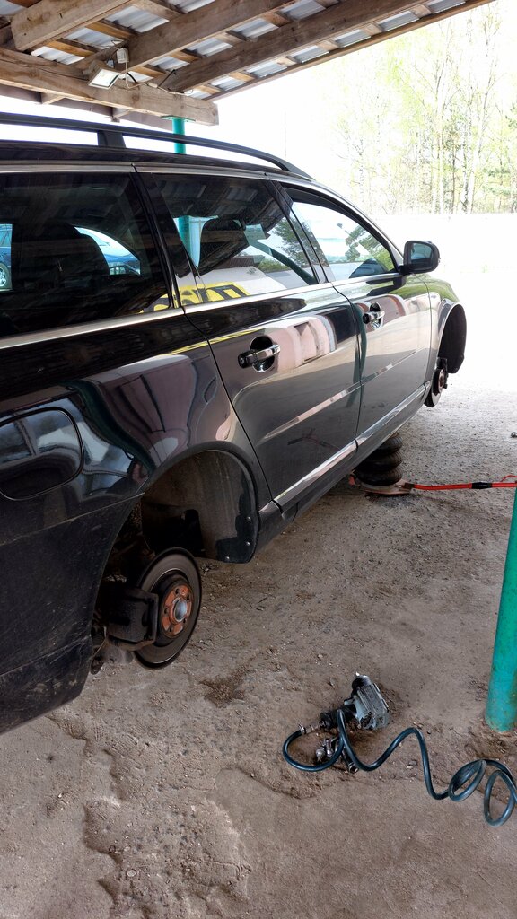 Oto lastik tamiri Tire fitting and repair, Minskaya oblastı, foto