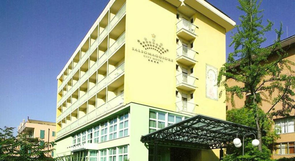 Otel Luxurious Villa in Tabiano Castello with Swimming Pool, Emilia‑Romagna, foto