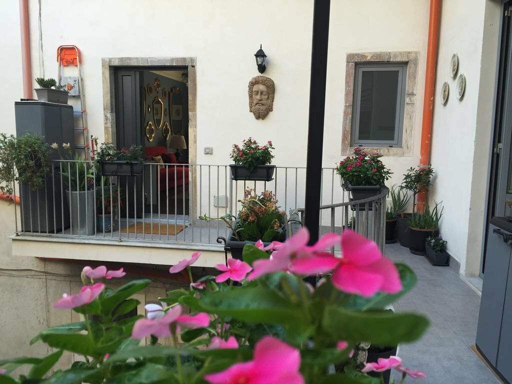 Otel I Mori, Katanya, foto