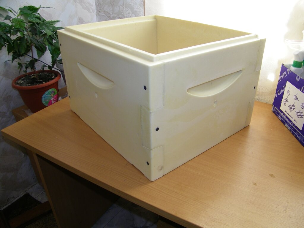 Arıcılık malzemeleri Argon Prime, Kurganskaya oblastı, foto