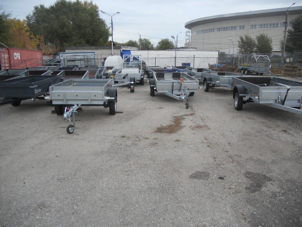 Araç römorkları Torgovy dom Avtomobilnaya i pritsepnaya tekhnika, Kazan, foto