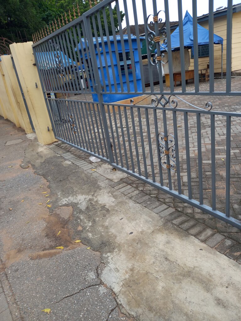 Doğumevleri Births & Deaths Registry Greater Accra Regional Office, Akra, foto