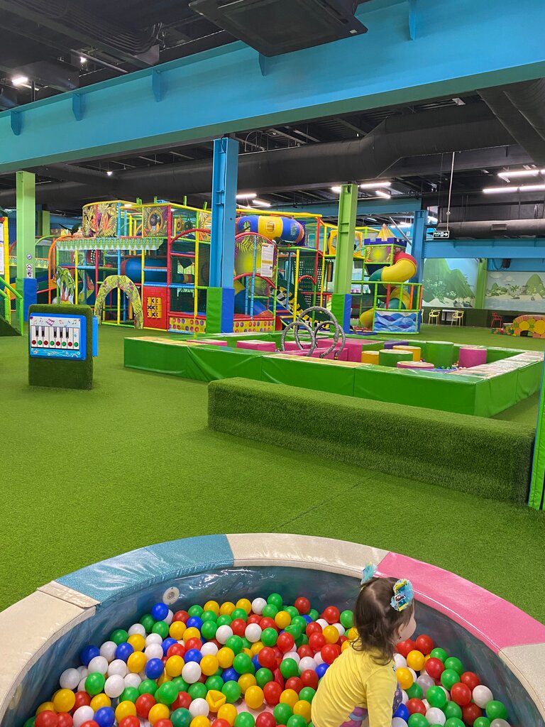 Lunapark Jango Park, Samara, foto