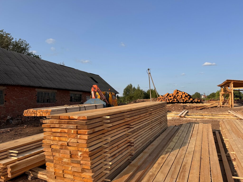 Kereste üretim ve satış şirketleri Pilomaterialy, Novgorodskaya oblastı, foto