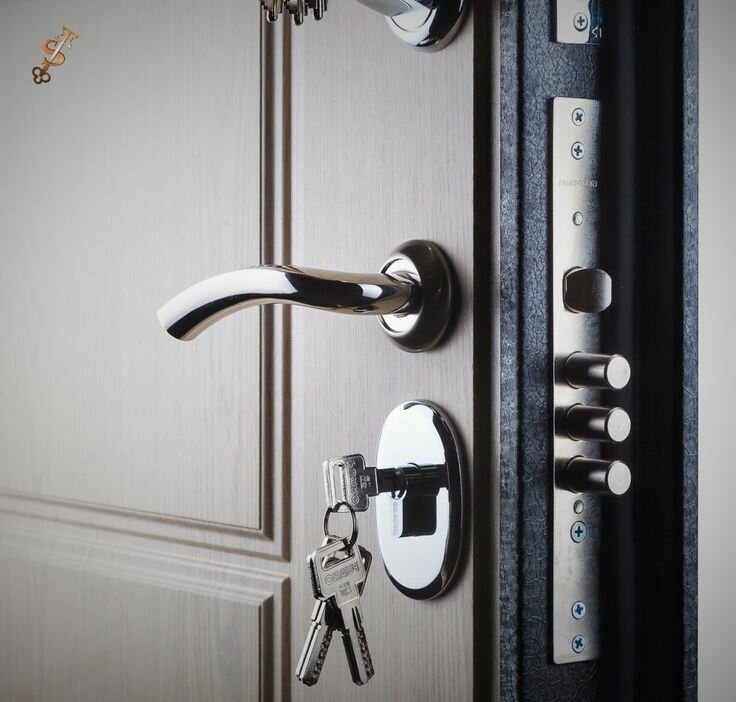 Çilingirler Вскрытие и замена замков, Saint‑Petersburg, foto