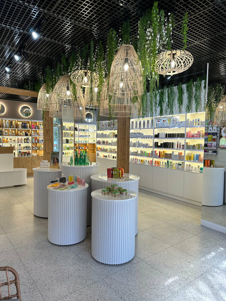 Kozmetik ve parfümeri mağazaları Ingrilab, Şahty, foto