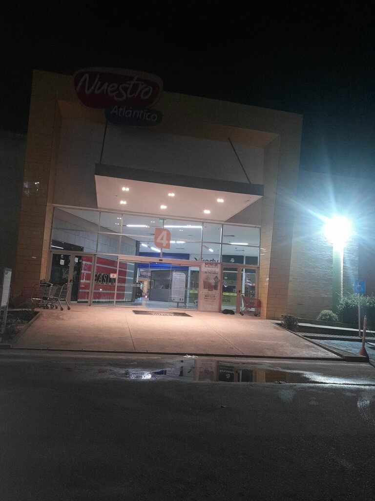 Alışveriş merkezleri Nuestro Atlántico Shopping Center, , foto