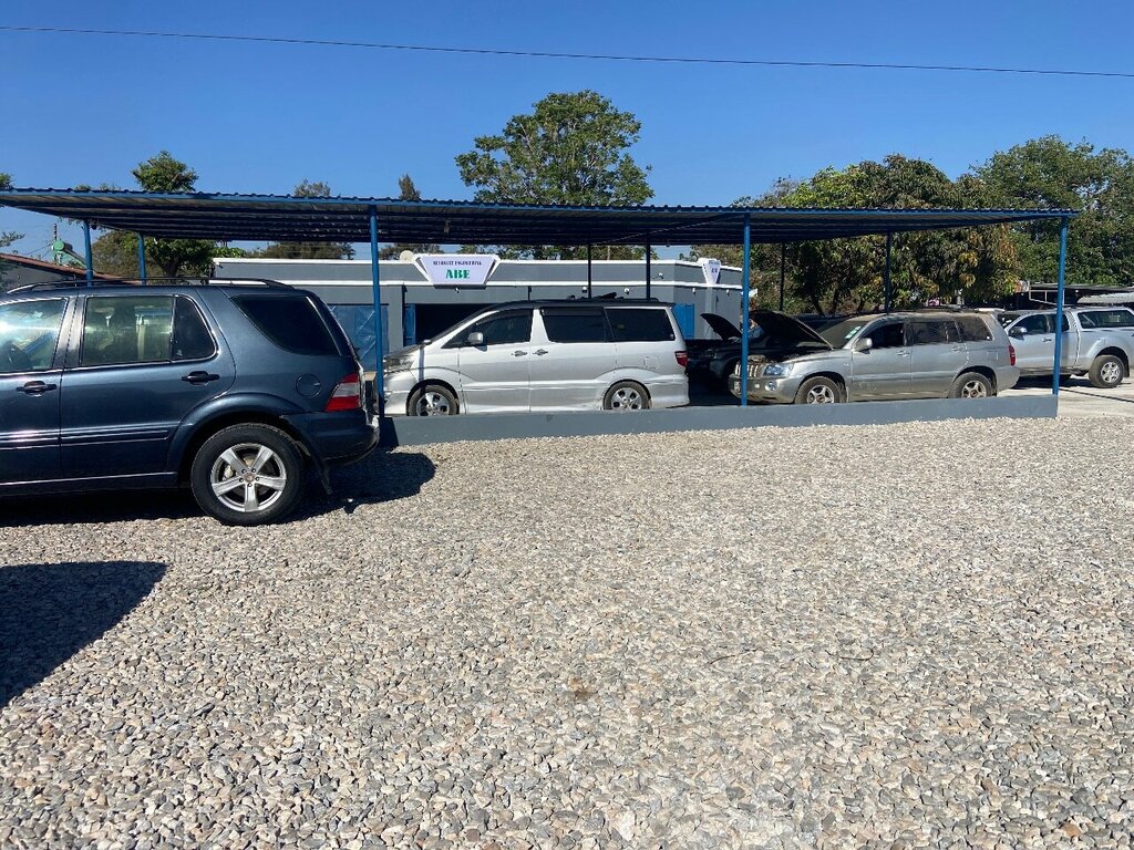 Oto yıkama Auto best engineering, Lusaka, foto
