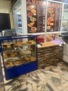 Горячо и вкусно (ulitsa Nekrasova No:47, Dmitrov), kafe  Dmitrov'dan