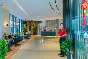 Central Plaza Hotel My Tho (Krasnoyarsk Territory, Taymyrskiy Dolgano-Nenetskiy rayon, gorodskoye poseleniye Dikson, Oktyabrskoy Revolyutsii Island), otel