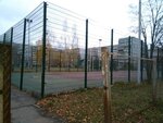 Баскетбольная площадка (Republic of Tatarstan, City of Kazan, Sovetskiy City Administrative District, mikrorayon Azino-2), oyun alanı  Kazan'dan