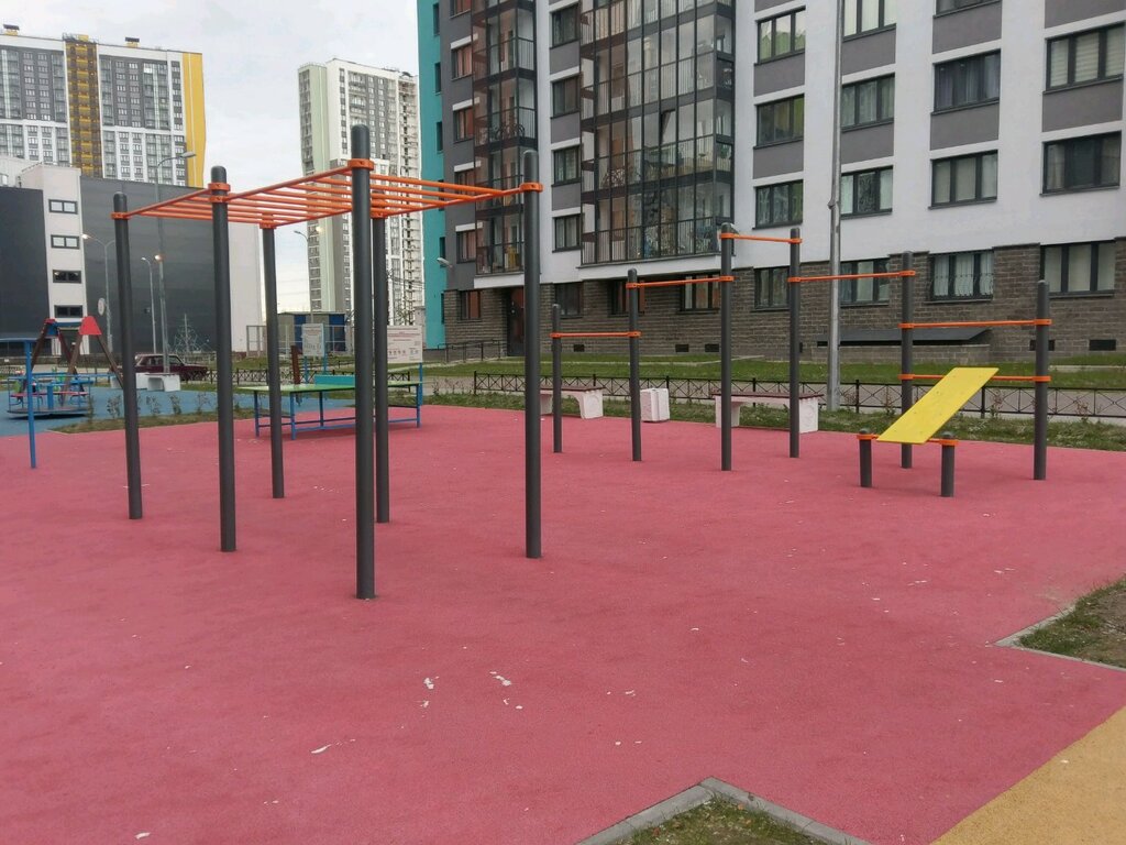 Spor alanı Спортплощадка, Saint‑Petersburg, foto