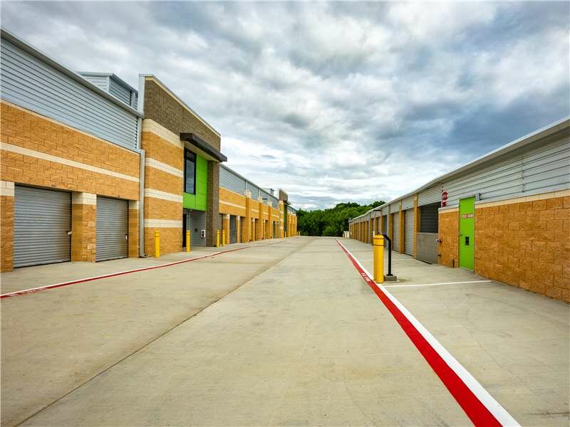 Karavan Extra Space Storage, Carrollton, foto