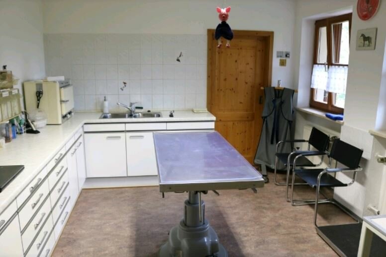 Veteriner klinikleri Tierarztpraxis Weißenburg Dr. Robert Auernhammer, Bavyera, foto
