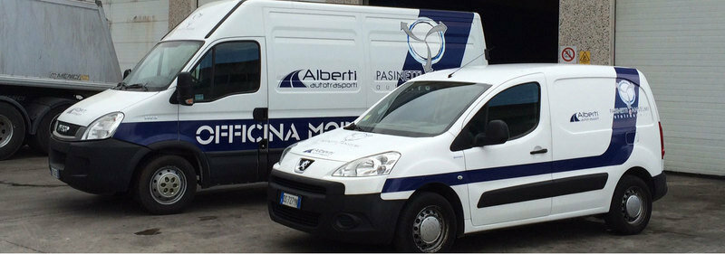 Çekici hizmeti Alberti Autotrasporti, Lombardiya, foto