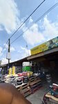 Peacock Thia Hom Mali Jasmine Rice Depot (Darkuman Road No:178), giyim mağazası  Akra'dan