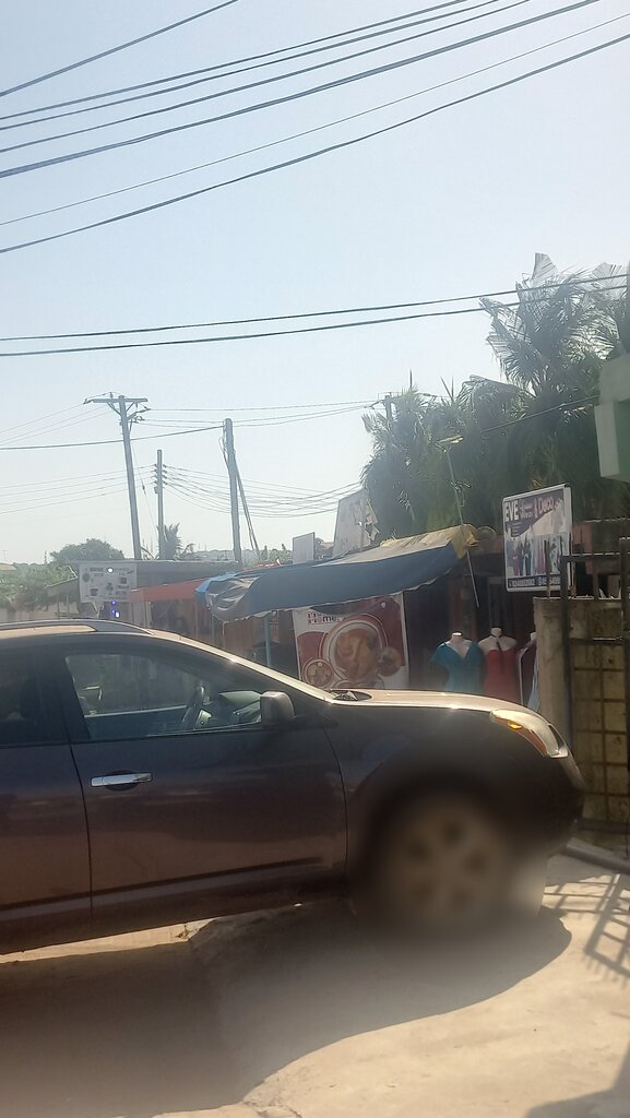 Giyim mağazası Eve unisex wear & decor, Dünya, foto