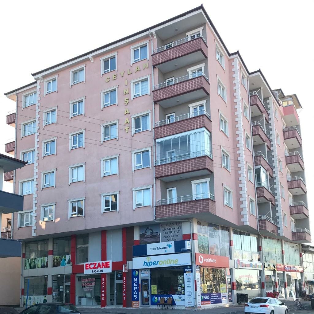 Eczaneler Başaran Eczanesi, Çiftlik, foto