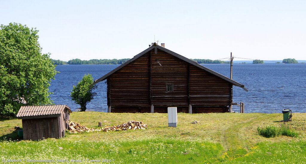 Turistik yerler Дом Пертякова из деревни Усть-Яндома, Karelya, foto