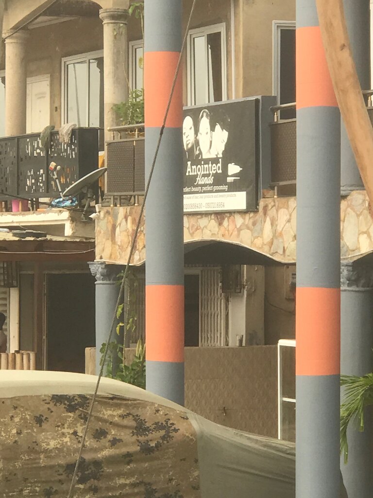 Güzellik salonu Annoited hands, Dünya, foto