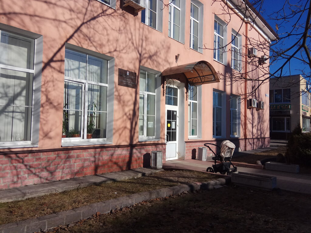 Belediyeler, devlet daireleri Administration of the Priozersky municipal district, Housing Policy Department, Priozersk, foto