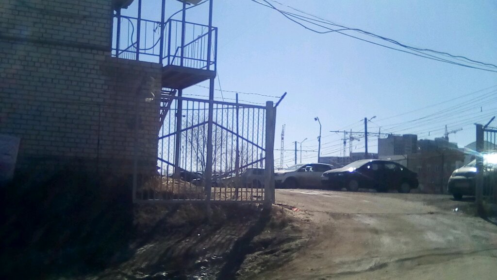 Otoparklar Parking lot, Saratov, foto