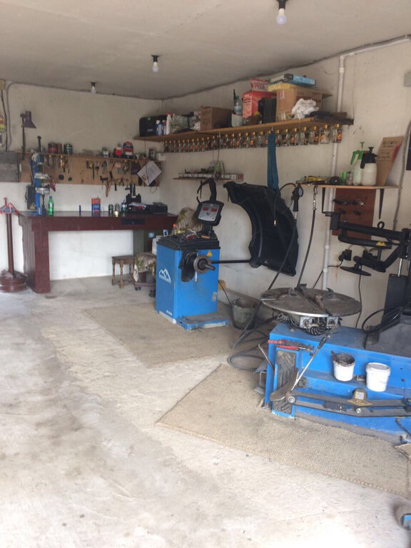 Oto lastik tamiri Avtomasterskaya & Shinomontazh, Moskova ve Moskovskaya oblastı, foto