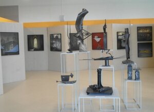 Memorialny Dom-muzey Isaaka Shvartsa (Pushkinskaya ulitsa No:4А, gorodskoy posyolok Siverskiy), müzeler ve sanat galerileri  Saint‑Petersburg ve Leningradskaya oblastından
