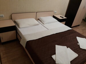 Centralny (ulitsa Lenina No:59, posyolok Kuchugury), otel  Krasnodarski krayından