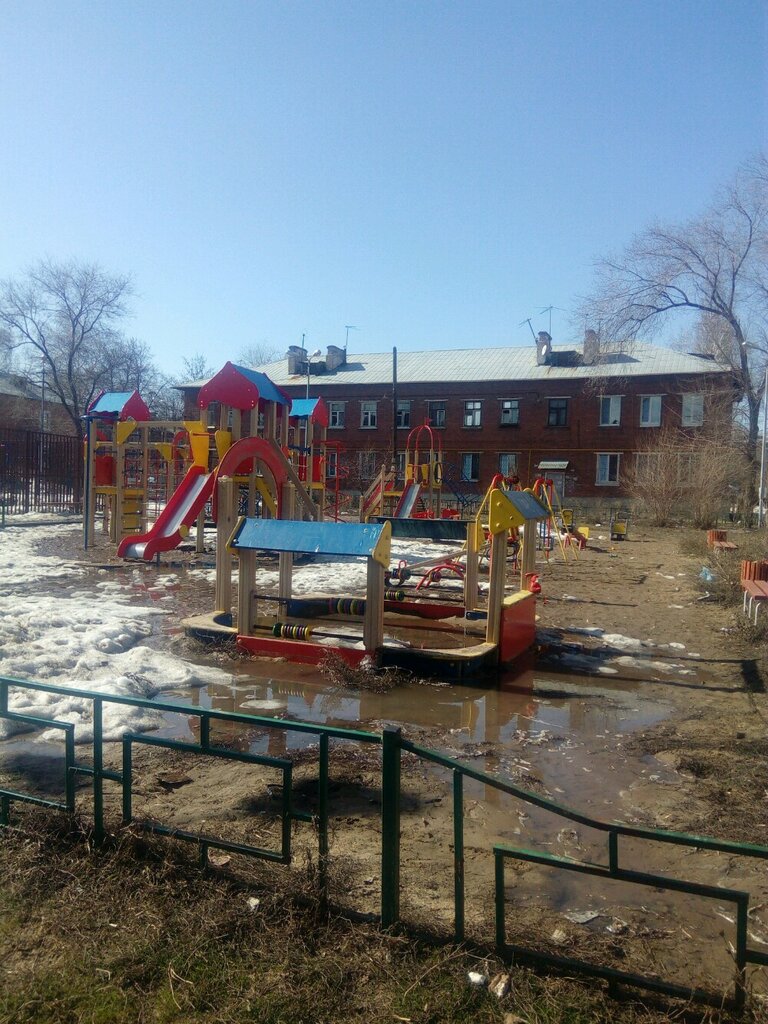 Oyun alanı Playground, Samara, foto