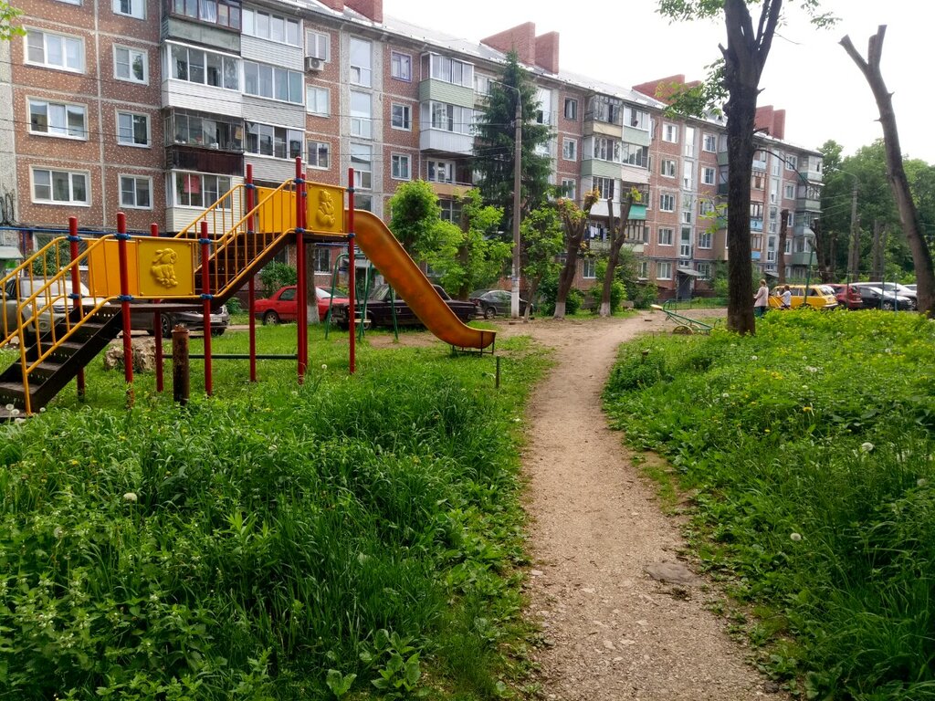 Oyun alanı Детская игровая площадка, Tula, foto