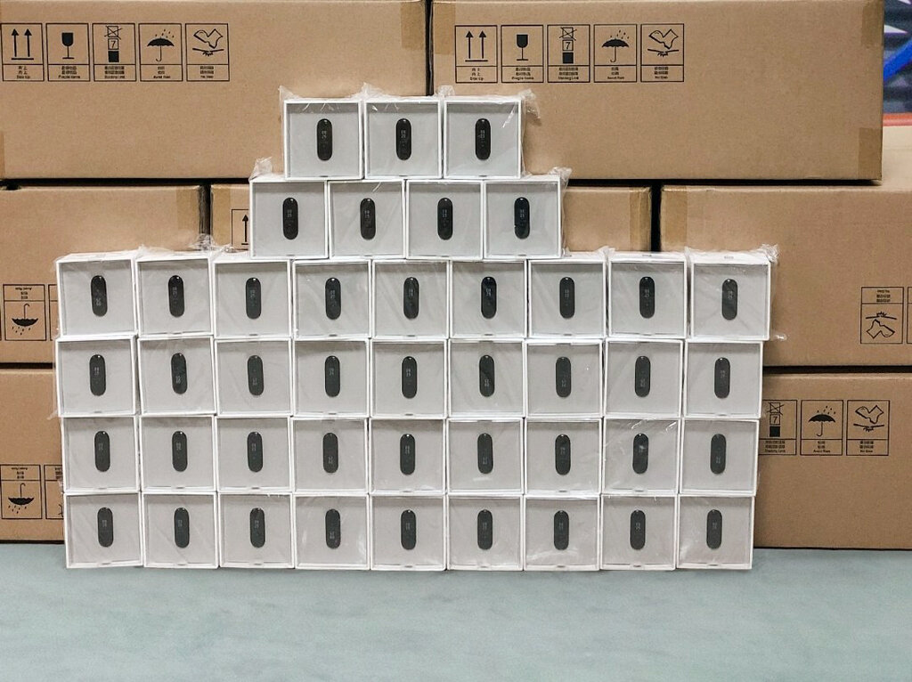 Elektronik eşya mağazaları XiAoMi Mi-74, Çeliabinsk, foto