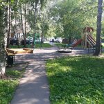 Playground (Moscow, Severo-Vostochniy Administrative Okrug, Losinoostrovskiy District), oyun alanı  Moskova'dan