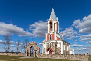 Holy Trinity church in Hiermaniški (Tsentralnaya ulitsa No:35, vioska Hiermaniški), katolik kiliseleri  Grodnenskaya oblastından