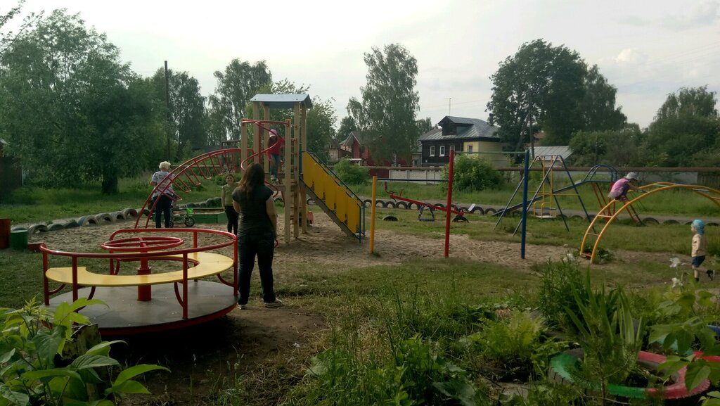 Oyun alanı Playground, Nijni Novgorod, foto