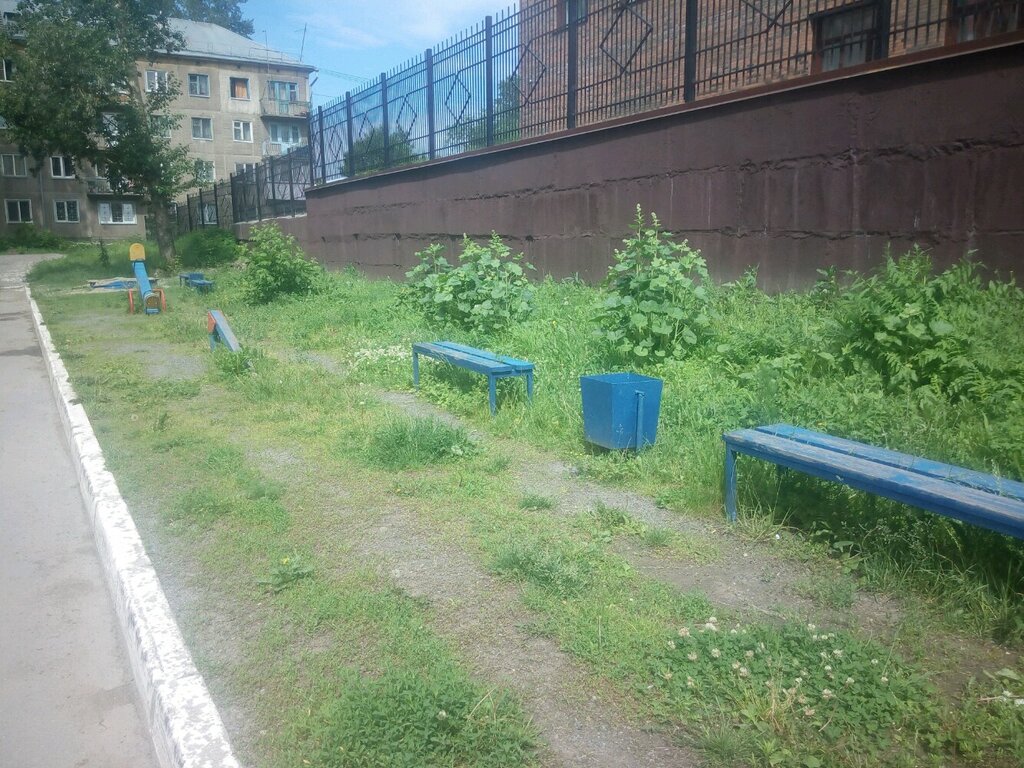 Oyun alanı Playground, Novosibirsk, foto