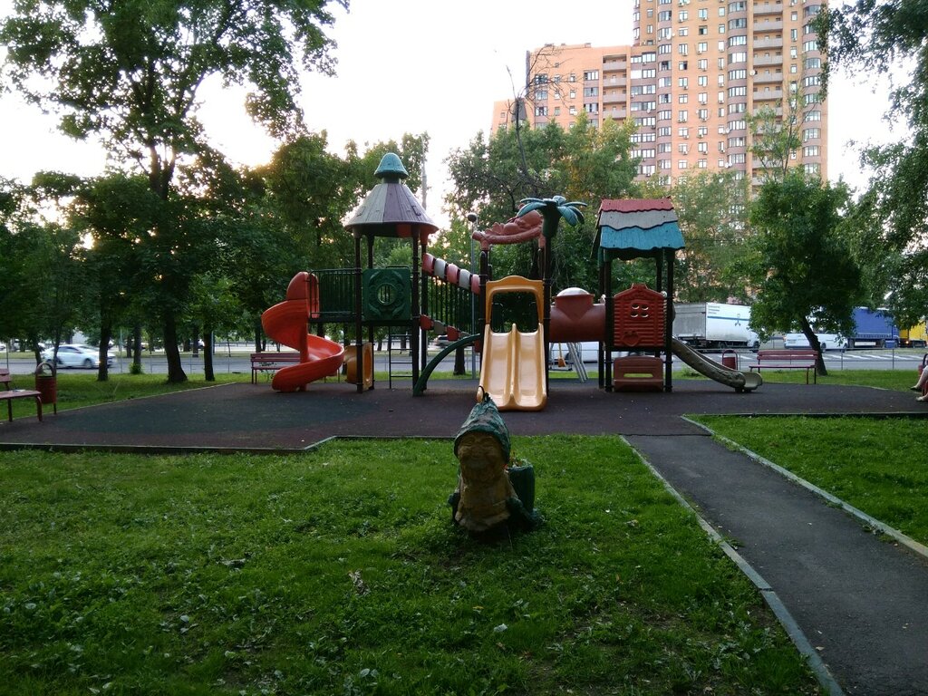 Oyun alanı Playground, Moskova, foto