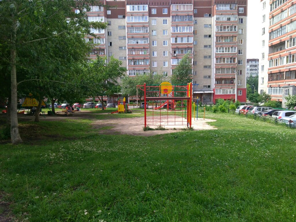 Oyun alanı Playground, Yekaterinburg, foto